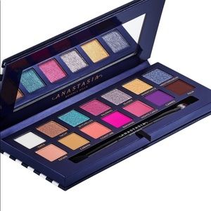 Anastasia Beverly Hills | Makeup | Abh Riviera Eyeshadow Palette Bnib ...